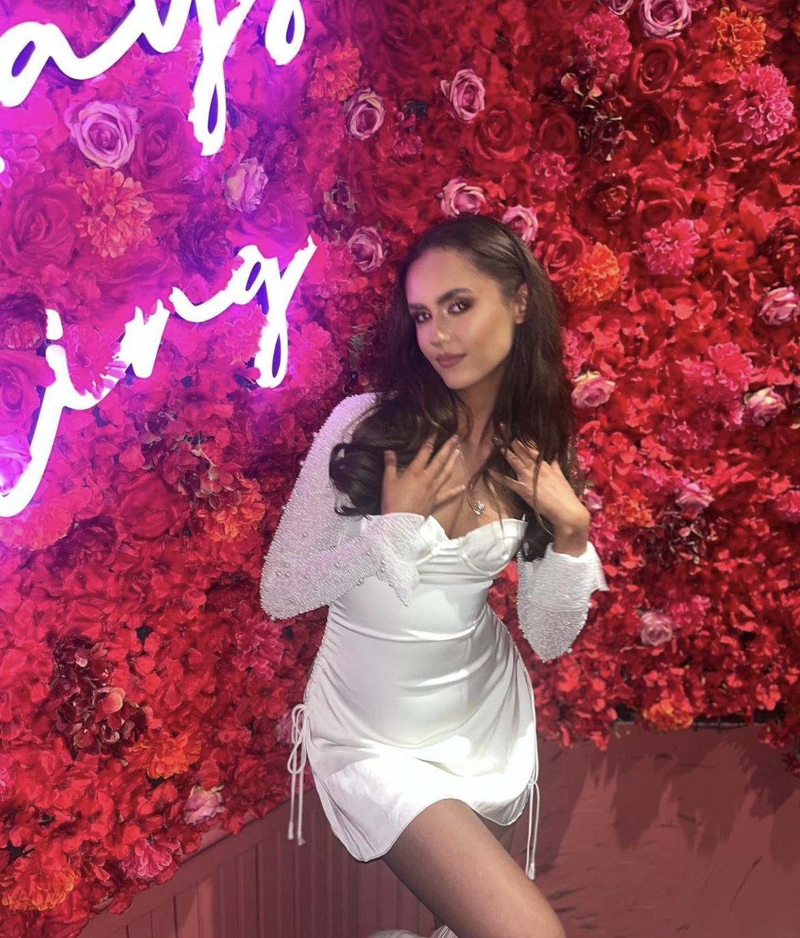 Throne | Aria fox | My Wishlist