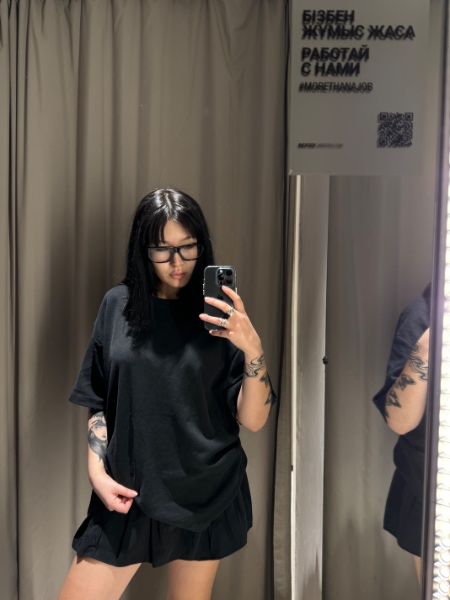 Throne | Casey Lee | My Wishlist