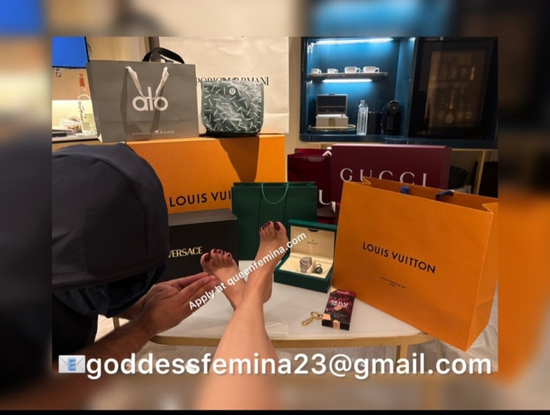 Throne | Queen Femina | My Wishlist