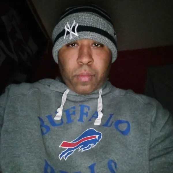 Throne | Tony D | My Wishlist