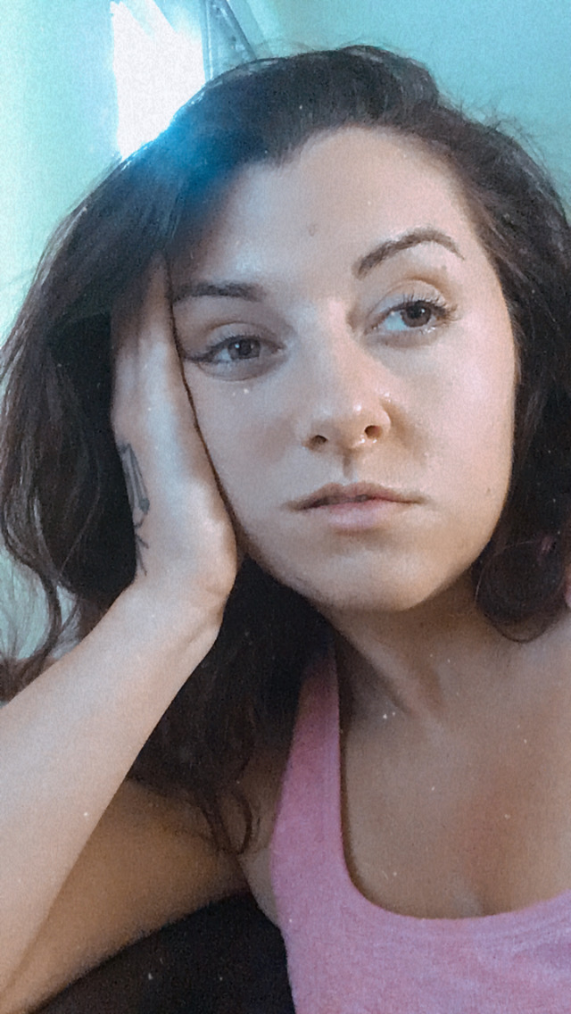 Throne | Aphrodite | My Wishlist