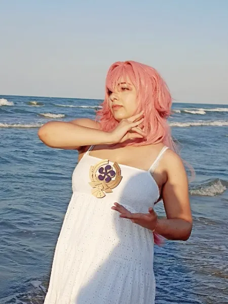 Throne | Jun 🌿 | My Wishlist