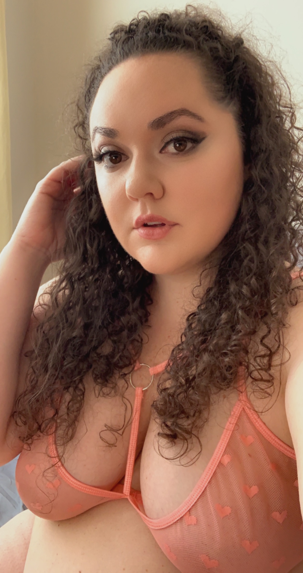 Throne | Nikki Maialina | A&W Root Beer Fridge Pack Cans 12x335ml (Pack of 12) - Root Beer - 355 ...