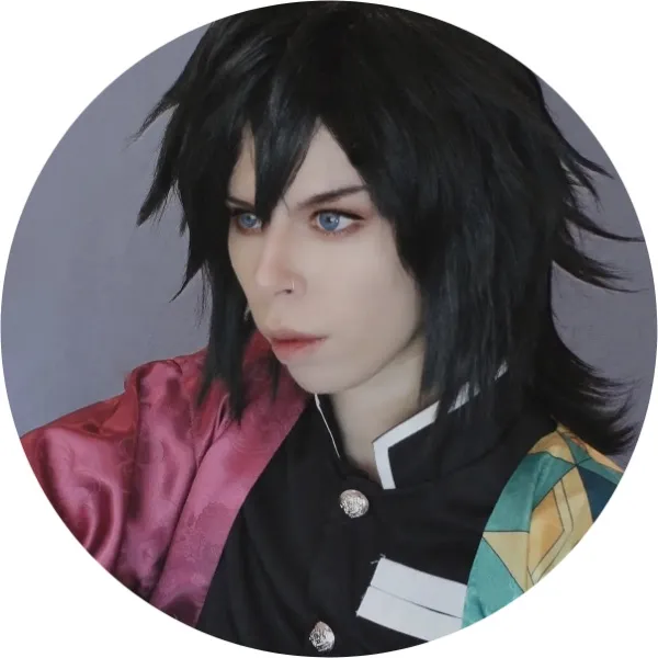 Throne | Mio | My Wishlist