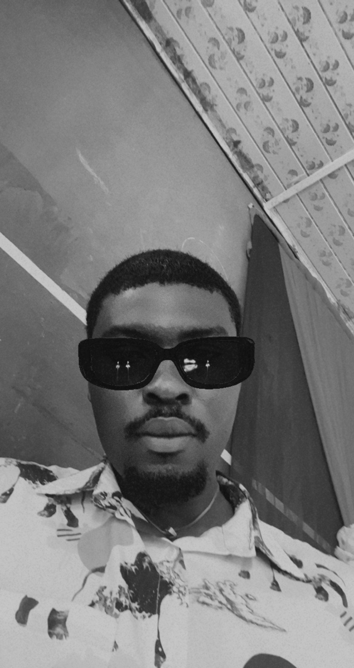 Throne | Charles Woye | My Wishlist