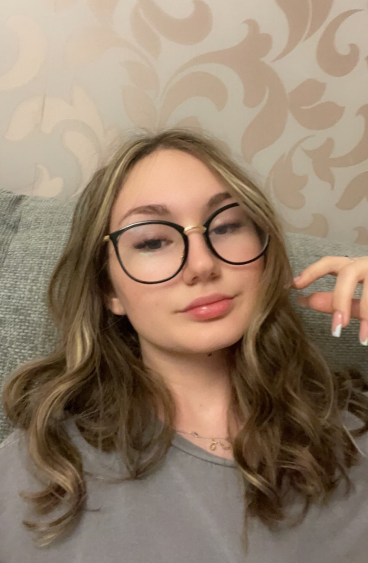 Throne | Daisy | My Wishlist