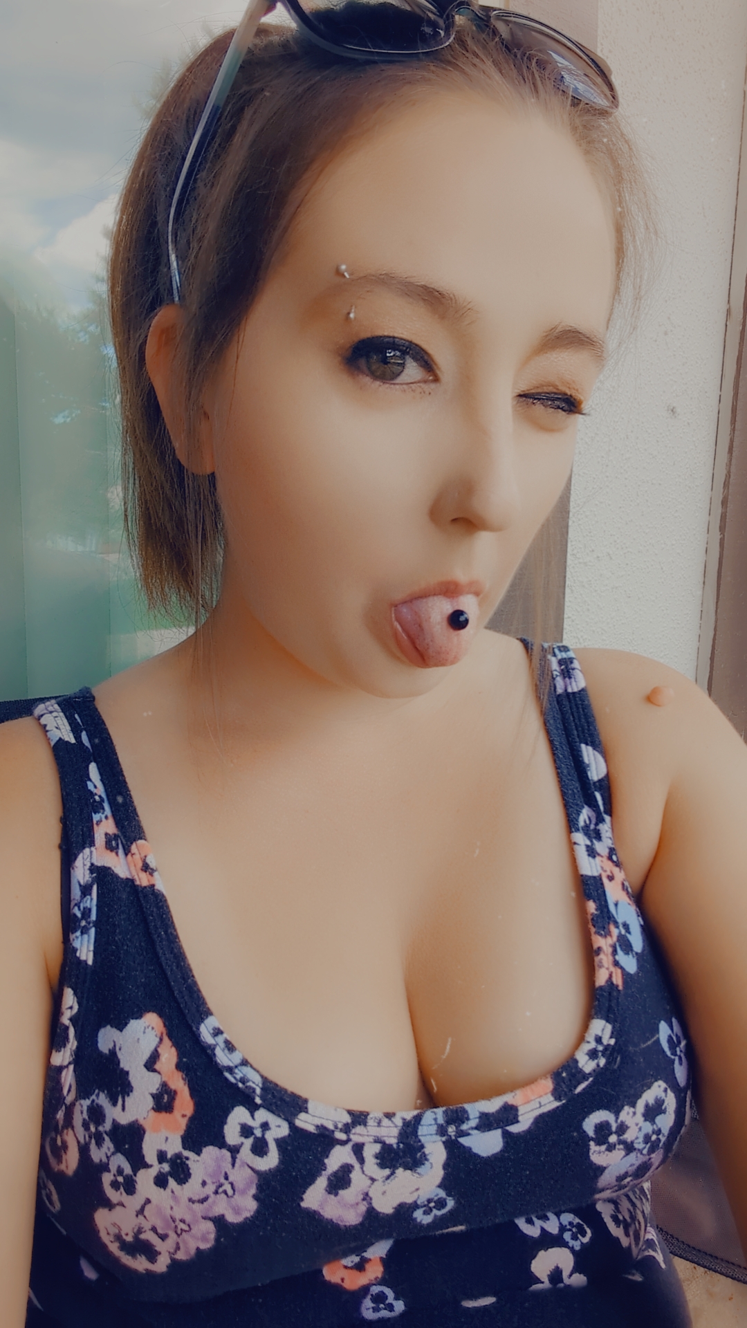 Kierstyn - Wishlist | Throne