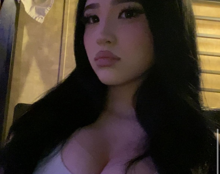 Throne | Kat 💗💵 | My Wishlist