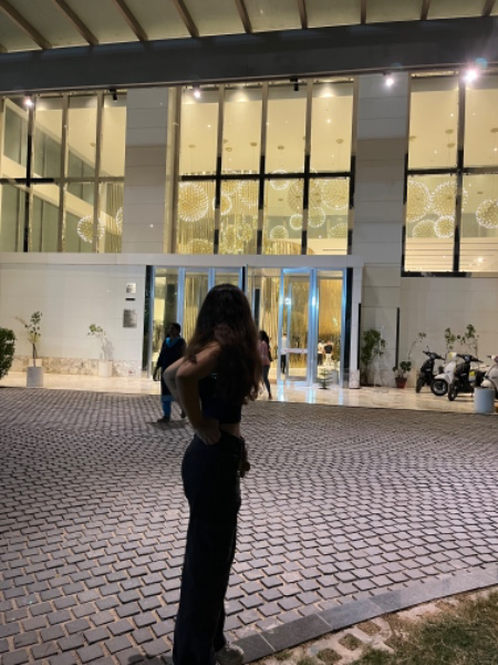 Throne | Kat dennings | My Wishlist