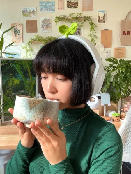 Throne | Eunice 🍵 | Storefront