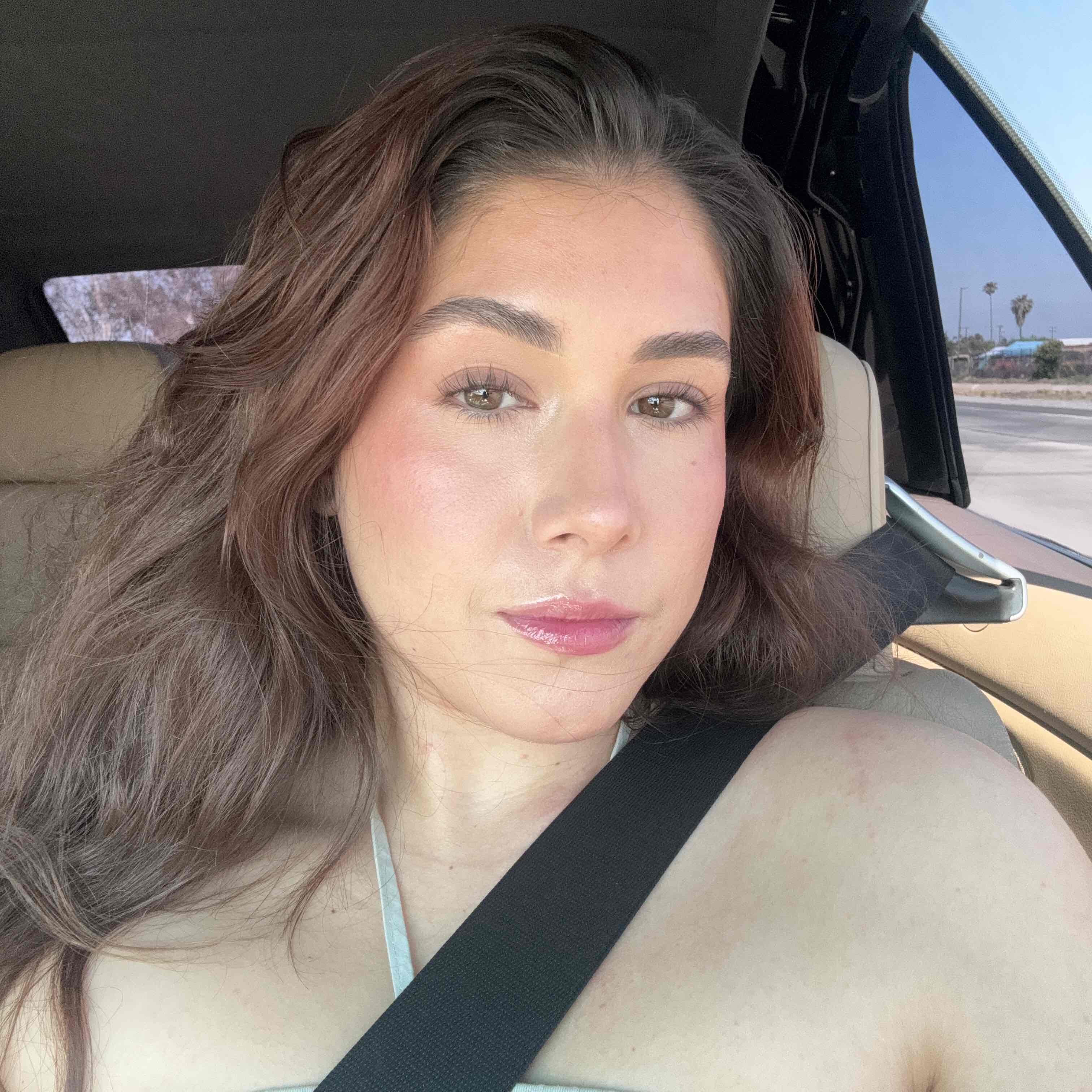 Throne | Ashley | My Wishlist