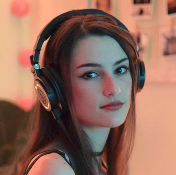 Throne | Rachel Hardy | My Wishlist