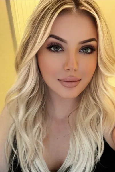 Throne | Evelina | Wishlist