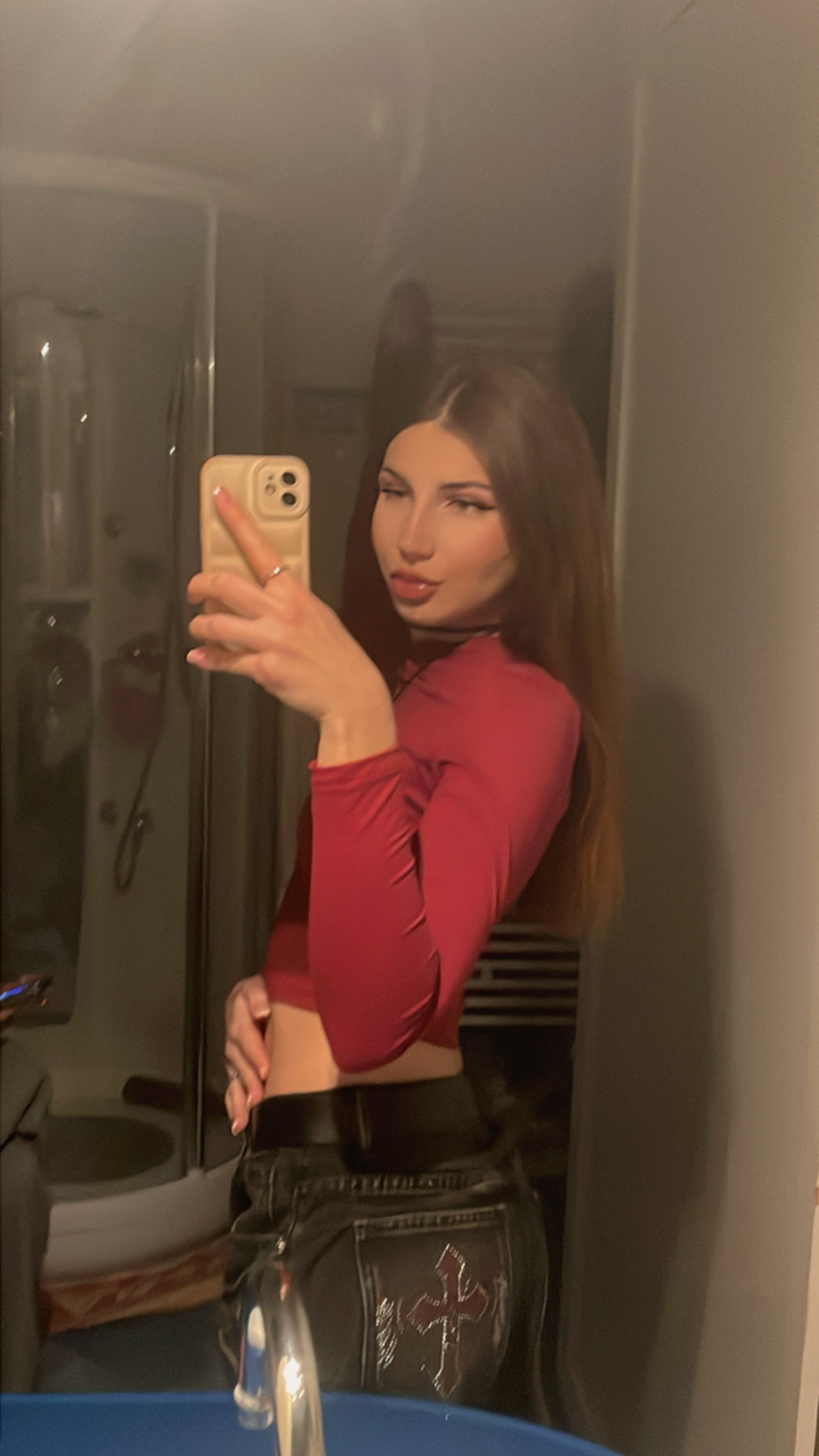 Throne | Miss Lilith | My Wishlist