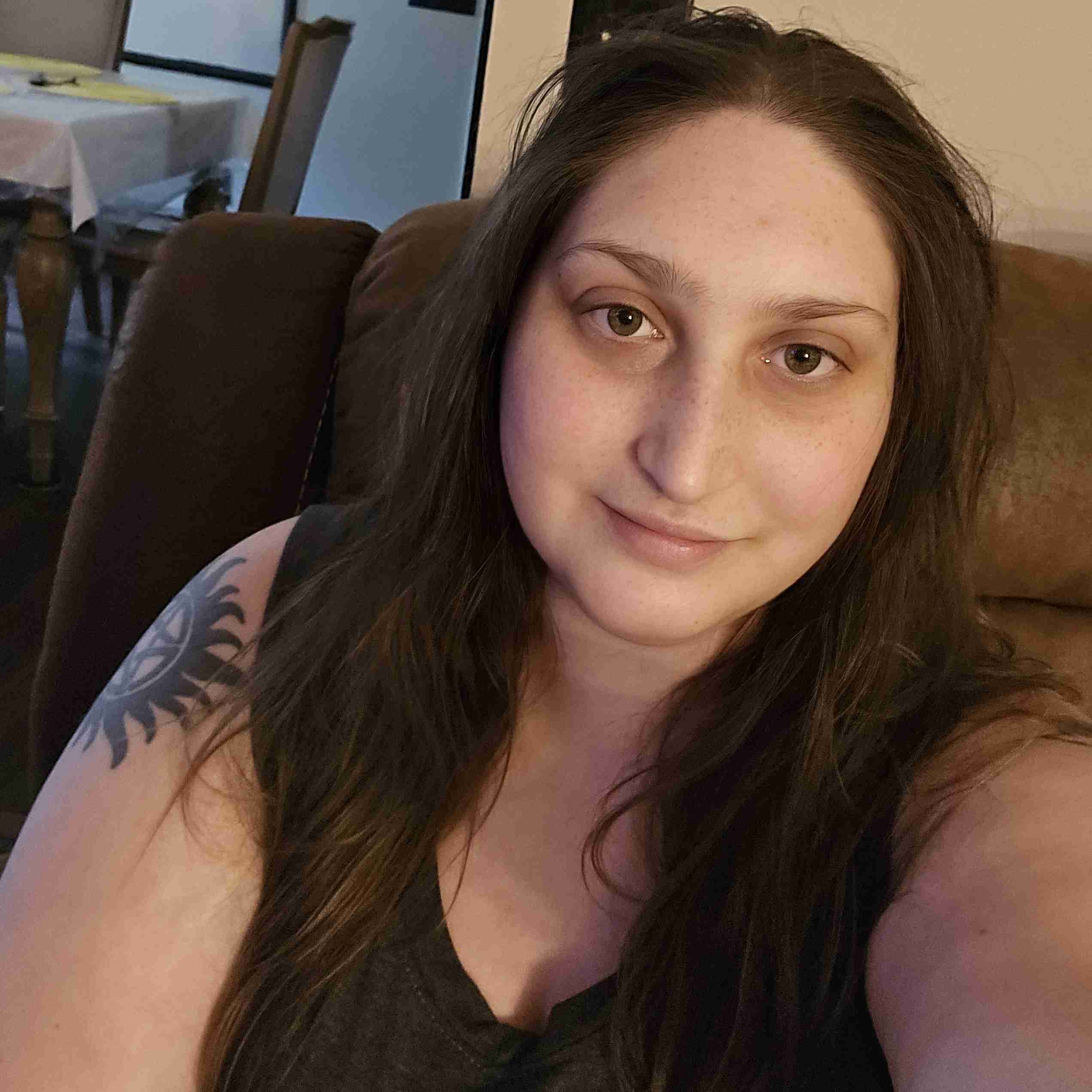 Throne | The Wishlist for Creators | Throne Gifts