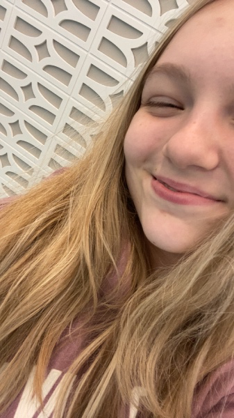 Throne | Maria bodnar | My Wishlist