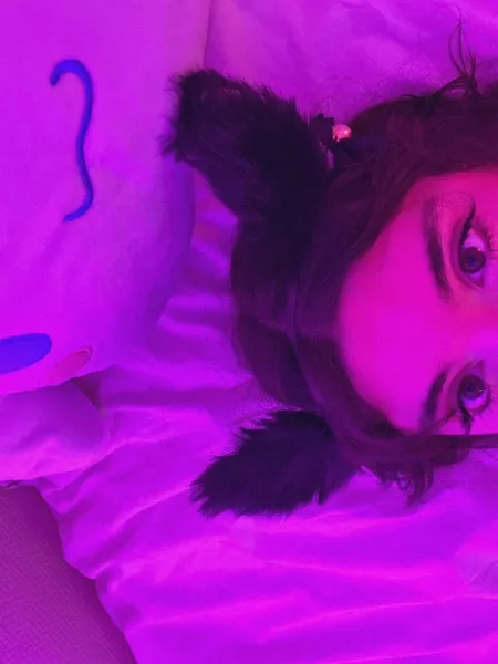 Throne | Slvtty | My Wishlist