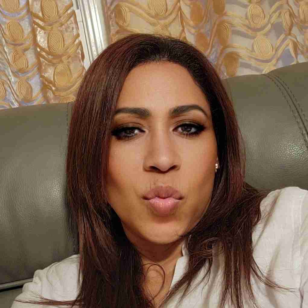 Janeth Hernandez - Wishlist | Throne