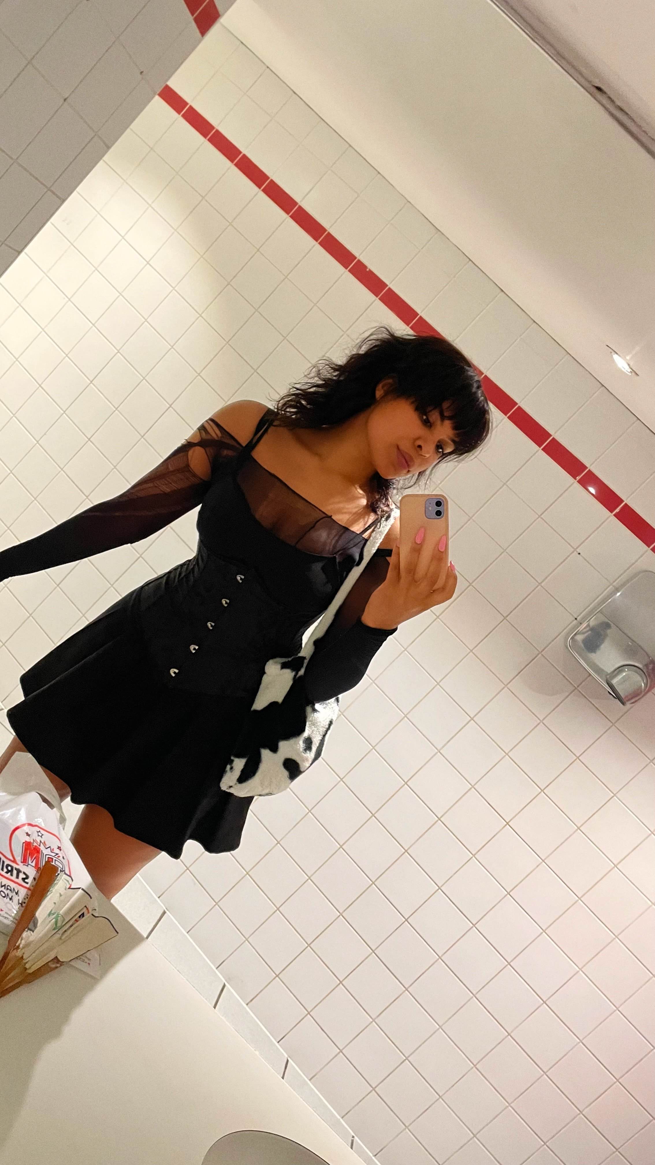 Hentallchan - Wishlist | Throne