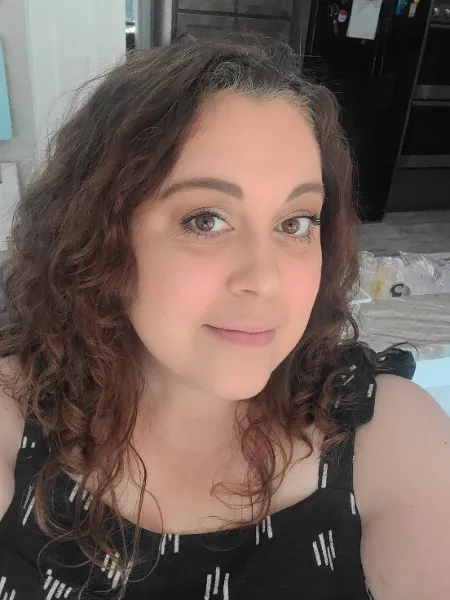 Throne | Evie | My Wishlist