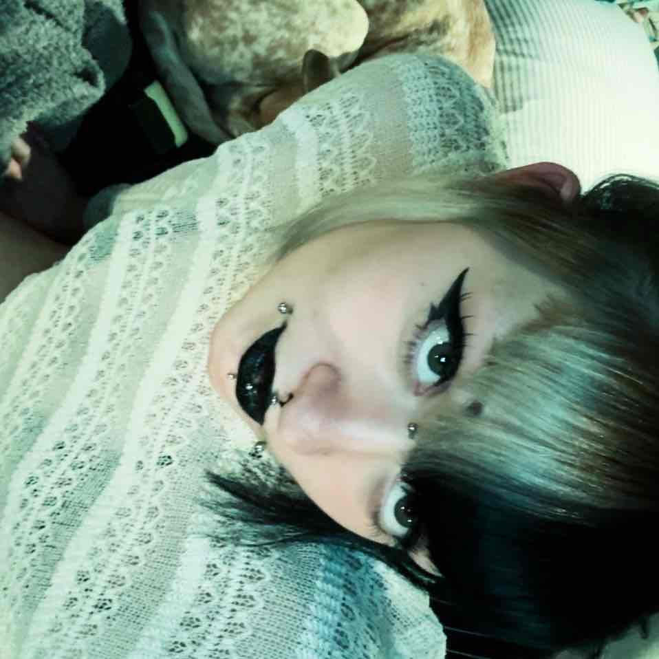 Penelope_rose - Wishlist | Throne