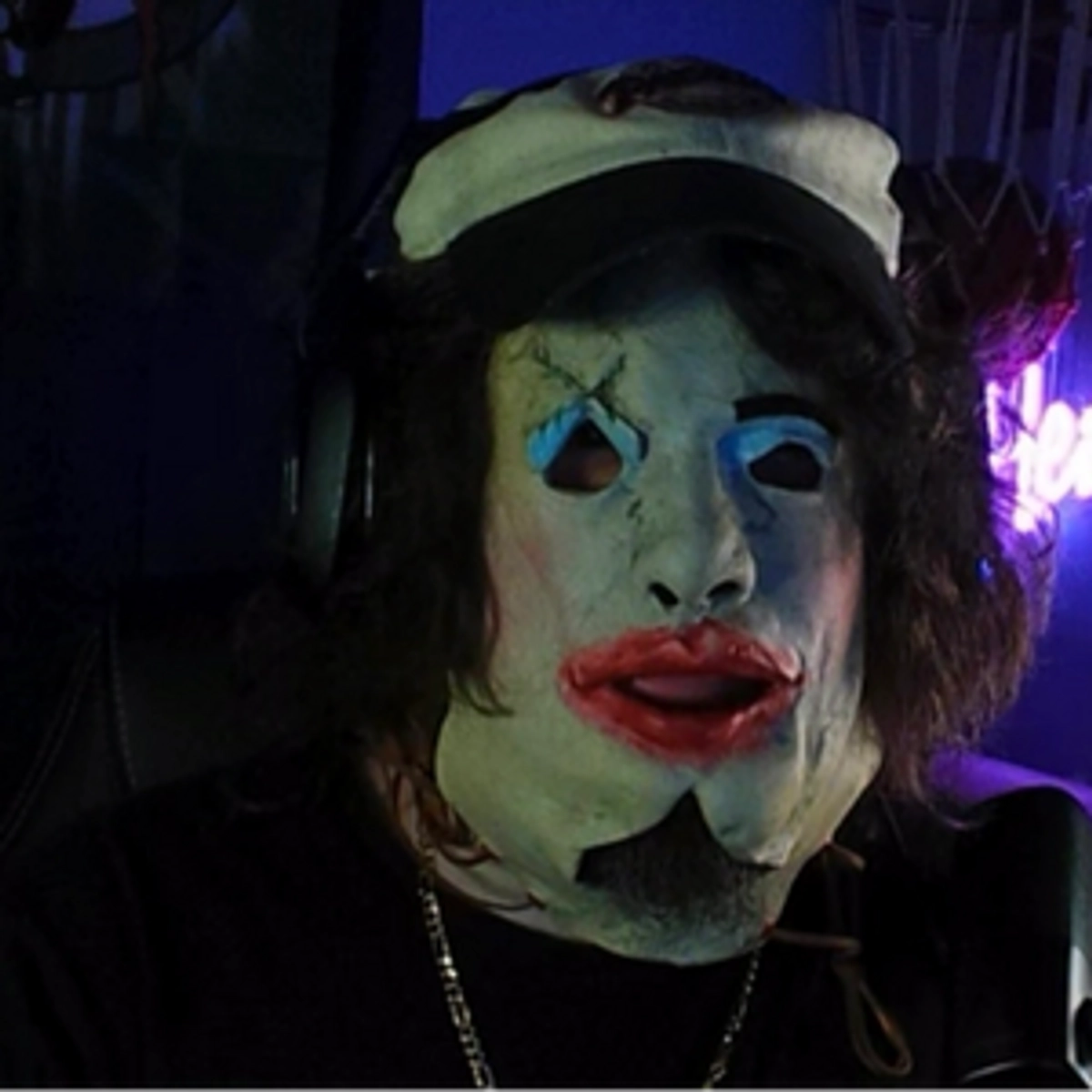 Throne | Hezy | My Wishlist