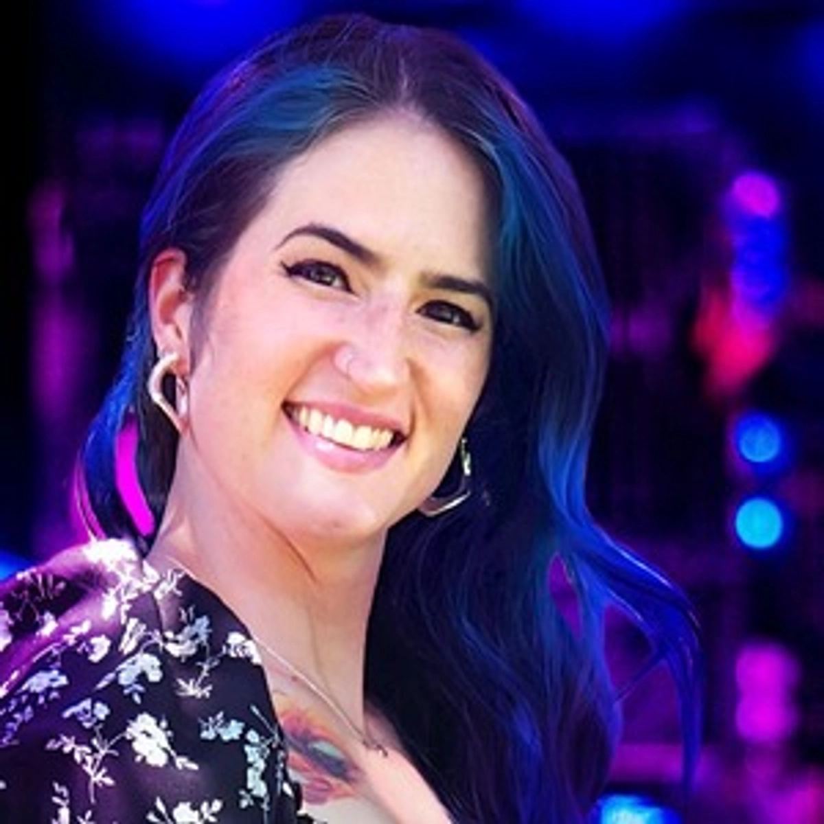 Throne | Danni | Clothing