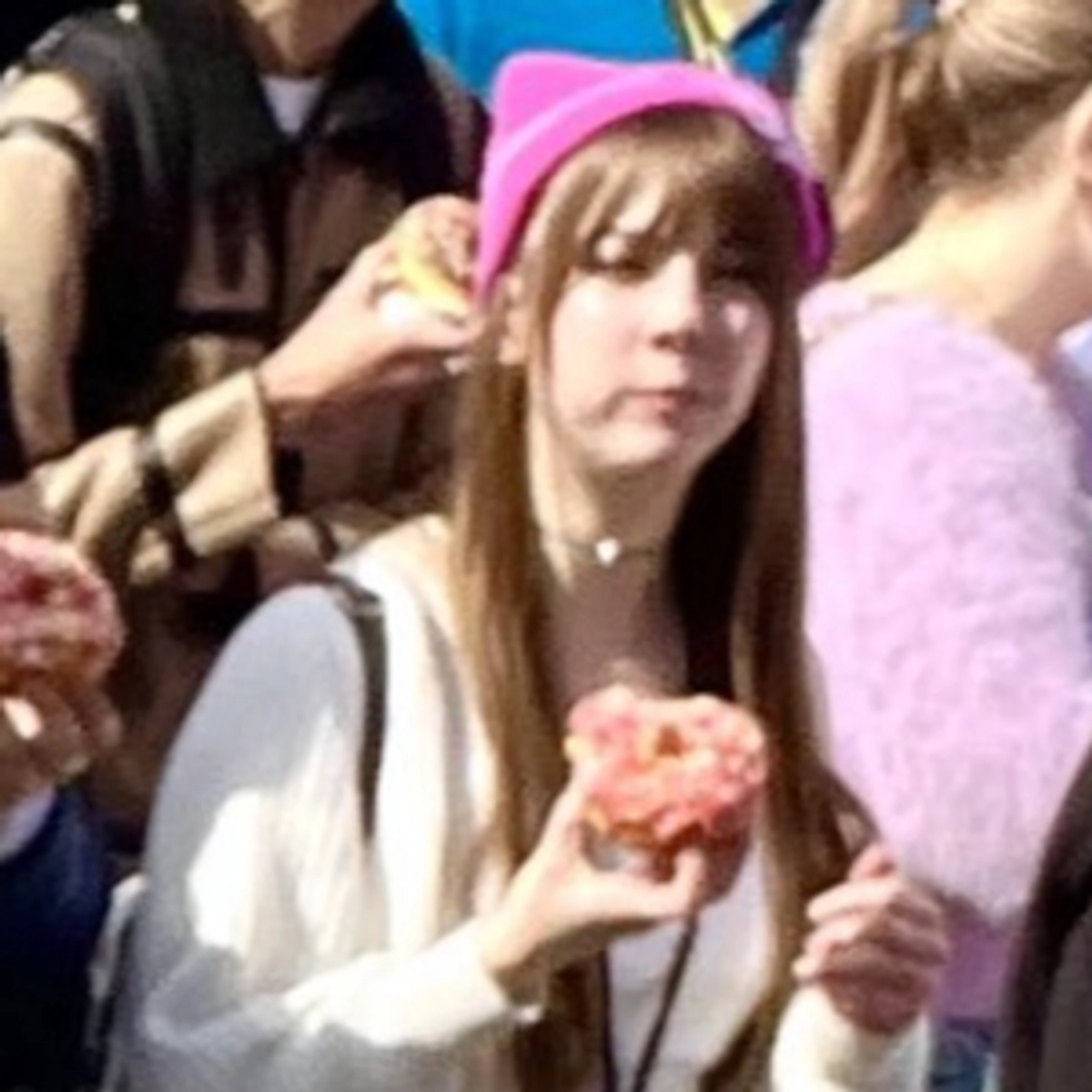 Throne | Emiliath | My Wishlist