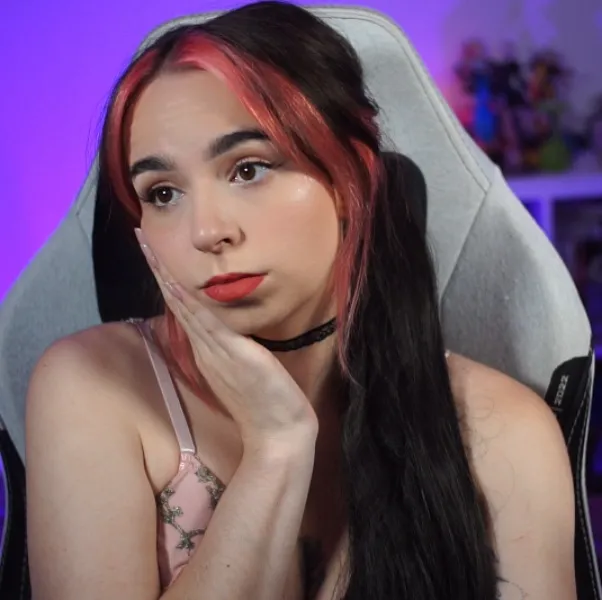 Throne | Jorja | Wishlist