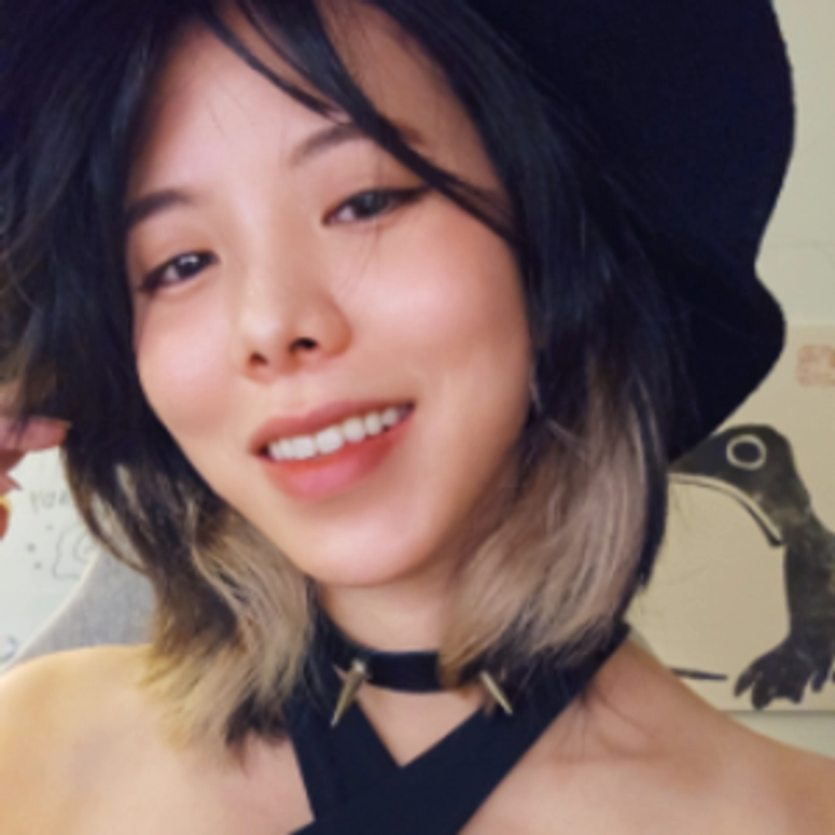 Sunny - Wishlist | Throne