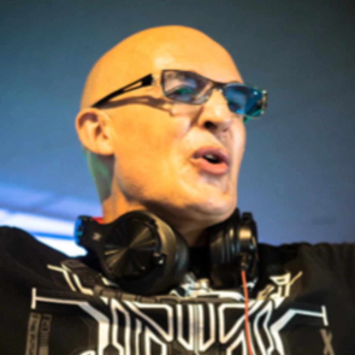 Throne | DJ John Robinson | My Wishlist