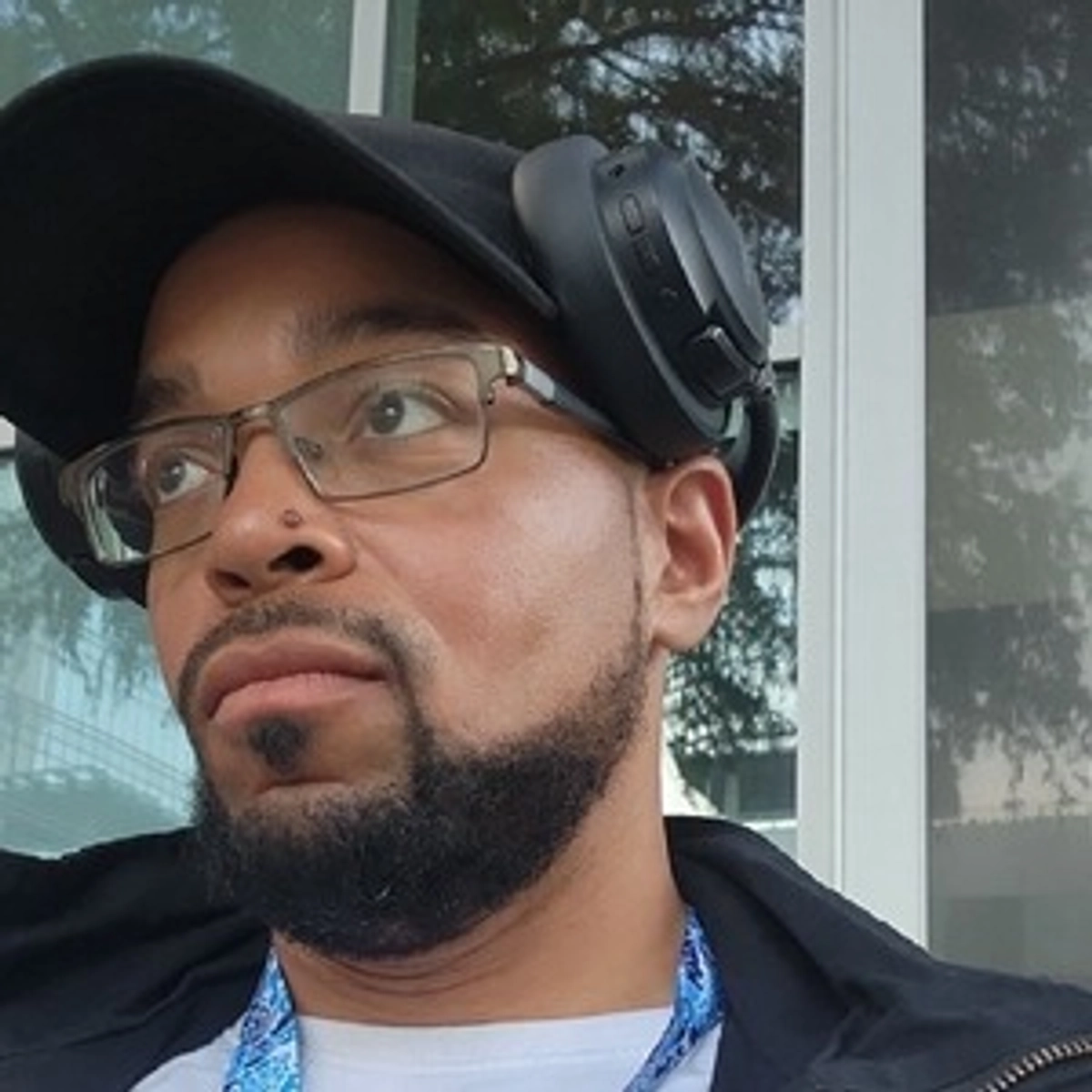 Throne | Justin | My Wishlist