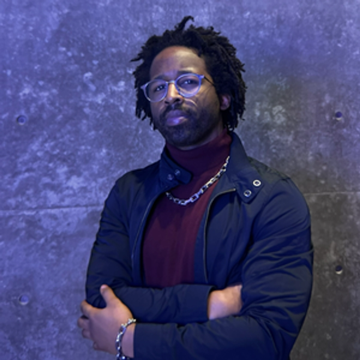 Throne | Big Poodie | Surprise Gifts