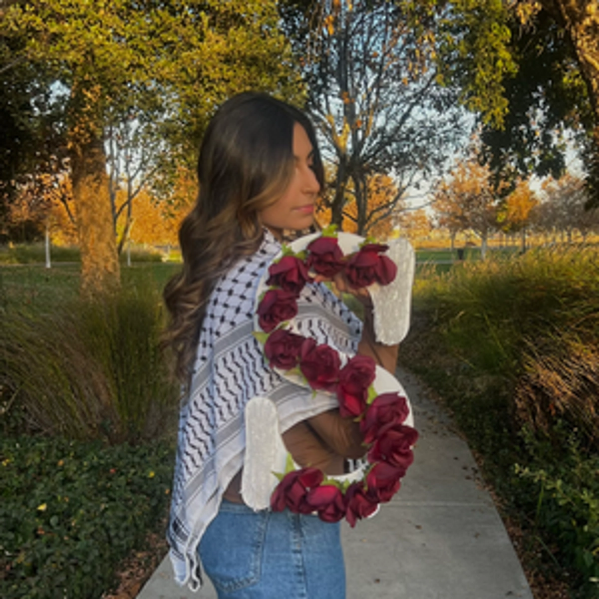 Sabreen - Wishlist | Throne