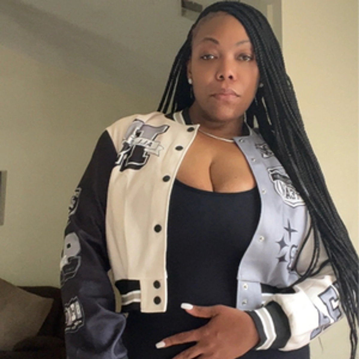 Throne | Juicyyy | My Wishlist