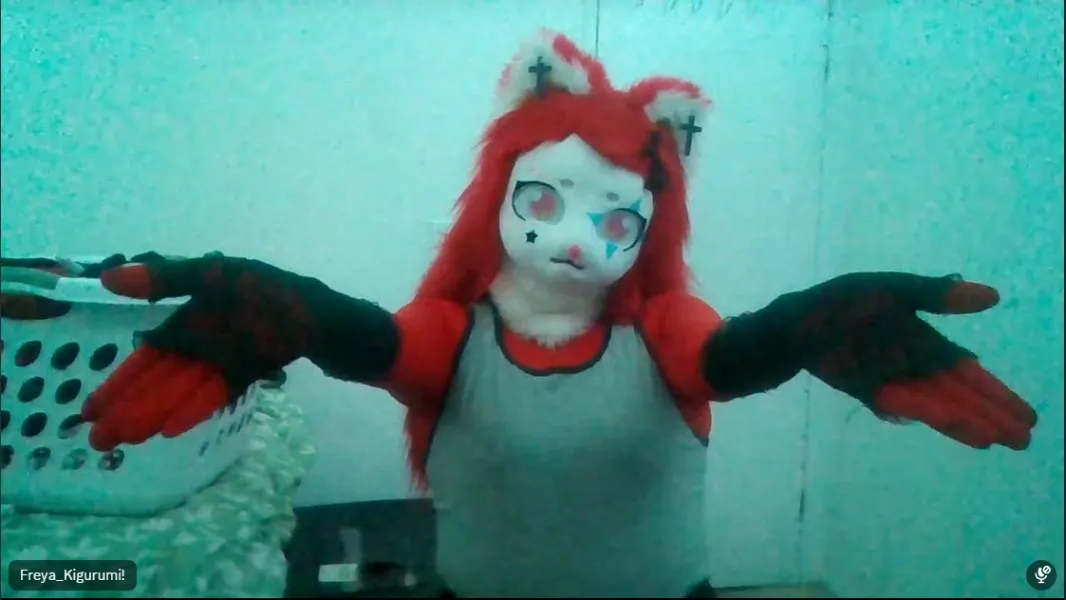 Throne | Freya Kigurmi | My Wishlist