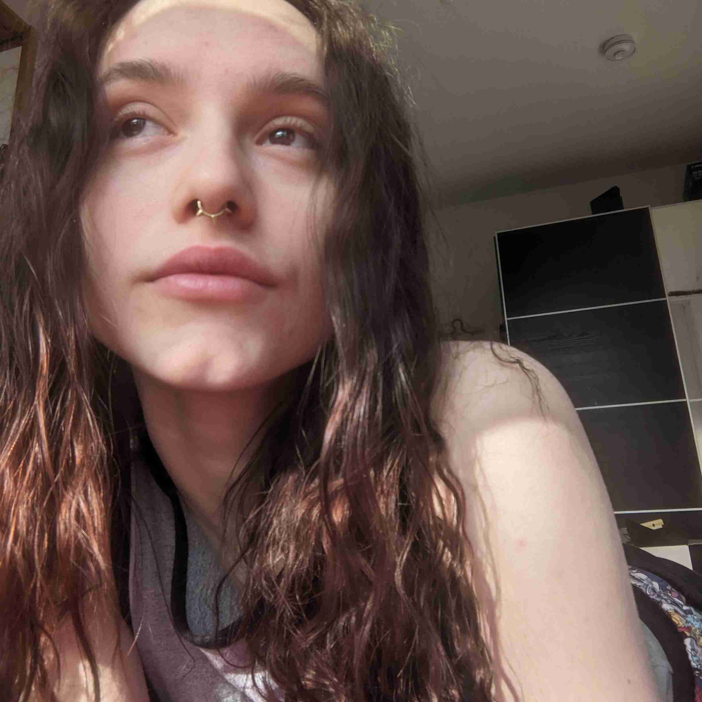 Throne | The Wishlist for Creators | Throne Gifts