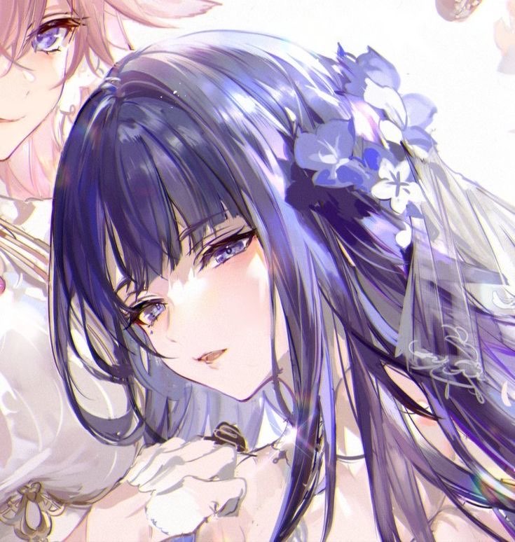 Throne | Ari | My Wishlist