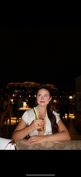 Throne | Ashley | My Wishlist