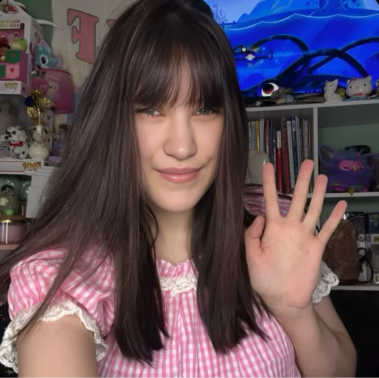 Throne | Delaney Higgins | My Wishlist