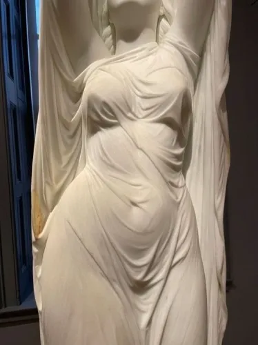 Throne | ☆ 𝔏𝔦𝔩𝔦𝔱𝔥 ☆ | ˚₊‧𝔠𝔬𝔫𝔱𝔢𝔫𝔱‧₊˚