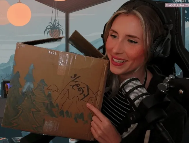 Throne | SalBerry | Tech Innit