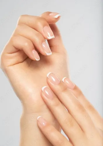 Throne | Lena Muti | Gifters