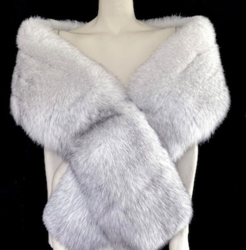 Throne | Madame Blush 🍸🪞 | Icy Blue Vintage Fox Fur Stole