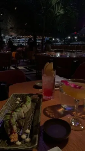 Throne | Niff 😈🖕🏻😘 | Buy Me Dinner