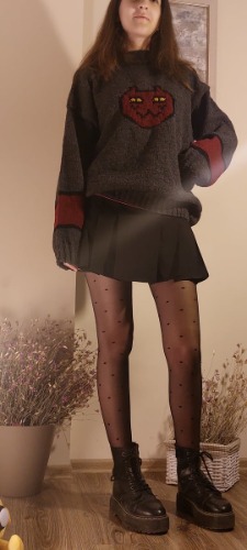 Throne | Xumiiz | Vampire Handmade Knitted Sweater ( FREE SHIPPING )